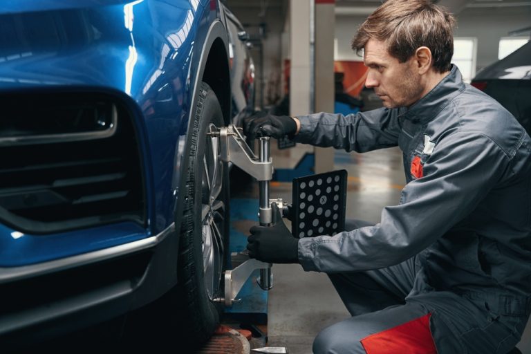 Wheel Alignment vs Wheel Balancing | What’s the Difference?